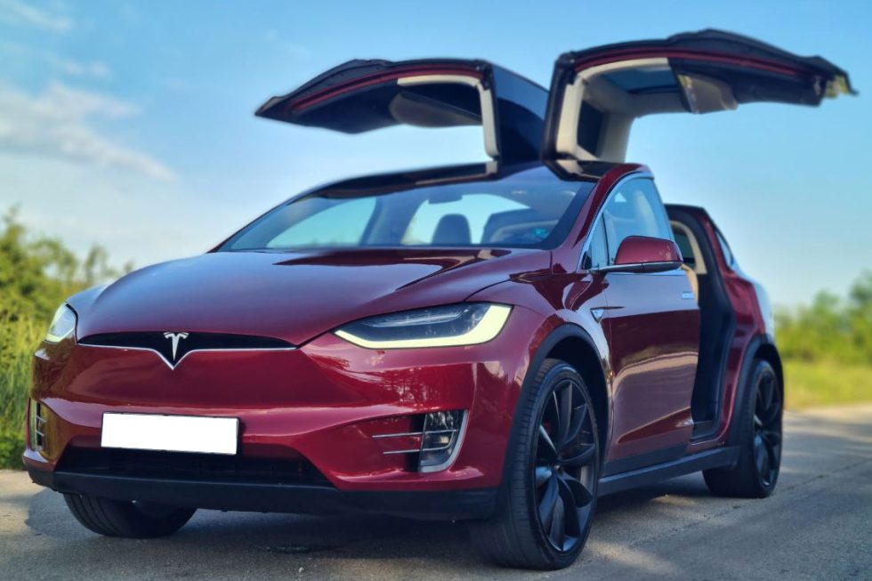 Tesla - Dream Cars 77